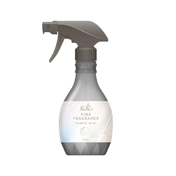 さりげなく、印象的に香る、衣類の香水香水にも使われる貴重な天然香料（フランスドローム地方産ラベンダー・南米産ガイヤックウッド）を贅沢に配合。産地や抽出方法にまでこだわったタイムレスで飽きのこないファーファの香りを、ひと吹きした瞬間から服を脱...