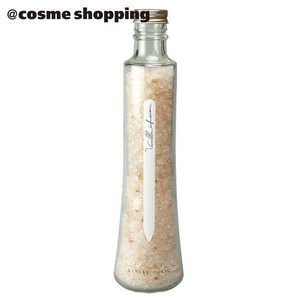 ヒマラヤ山脈の麓から採掘される３億５千万年前に形成されたヒマラヤ岩塩ピンクソルトは、ミネラルが豊富に含まれた大変貴重な岩塩です。南仏グラースから届いた新鮮な香りに包まれて贅沢なバスタイムをお過ごしください。バニラにパチュリをブレンドしたウッ...