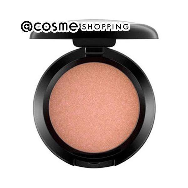 滑らかさを感じるシアーでソフトな仕上がりのパウダータイプのチーク。超微粒子のパウダーチーク。ふんわりと肌に馴染むのでムラなく綺麗に馴染み、粉っぽさのない滑らかでシアーな仕上がりを実現。【製品の詳細・特徴】シアーなでナチュラルな仕上がり肌馴染...