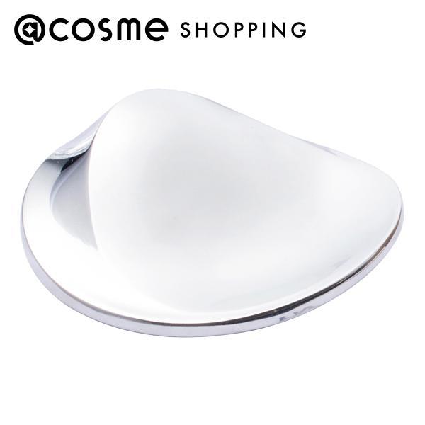 「小さな丘」という意味のコリネットは、アルミ製のリラクセーションツール。自然界にある曲線を組み合わせてつくられたデザインは、顔やボディに寄り添うようにフィット。手のひらにすっぽりと収まるサイズです。日用品・雑貨 ＞ その他日用品・雑貨 ＞ ...