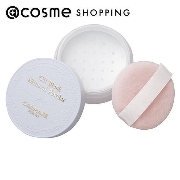 お肌のことを考えて「ミネラル成分95％」設計！化粧崩れの原因となる皮脂（ベタつきやテカリ）を防止＆修正するルースパウダー。◆汗でも崩れにくく、皮脂吸着効果で、メイクしたてのサラサラマット肌をキープ！◆日常の紫外線もカットし、単品使用時は石鹸...