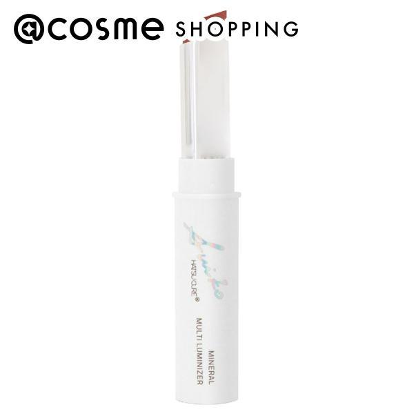 Jelli Collagen※配合で内側からにじむようなツヤとうるおいを与える、スティックタイプのルミナイザ―。ハイライトやリップとしてはもちろん、マルチカラーと重ねて質感をグロッシーにチェンジする事もできます。ミネラルと天然由来100％の...