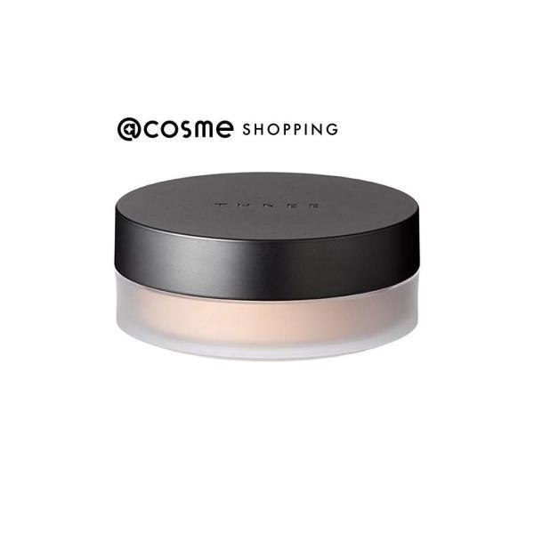 パラベンフリー　合成香料不使用　 鉱物油不使用　有機色素不使用どこまでもすべらかに、ポアレスな上質肌をキープ頬に触れた瞬間、指先がはっとするほどすべらかな肌を叶えるルースパウダー。表情にパウダリーな印象を残さずに、しっとりして均一な質感を完...