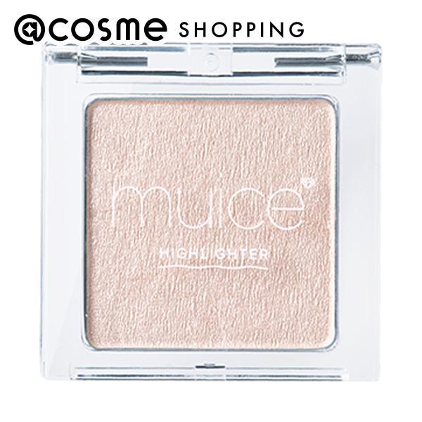 【うるみ】質感をプラスするしっとり艶肌ハイライター。透明度が高く繊細に煌めくパールがなめらかに肌になじみ上品で華やかなツヤを演出します。軽くなめらかな偏光パールが肌に心地よく馴染み肌に透明感を与えます。粉飛びしない密着タイプのパウダーに保湿...