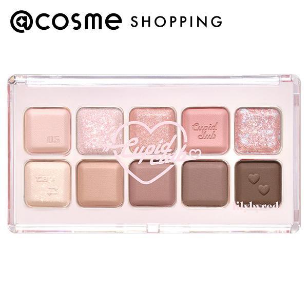 キーボードを模した可愛いデザインのアイシャドウパレット。水彩画のように発色するカラー 10色でいつでもどこでも多彩な色構成 密着力と発色力、そしてパールの輝きであなたを表現。かわいいデザインと使いやすいカラー展開のアイシャドウパレットです。...