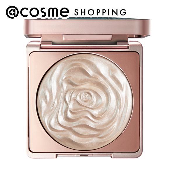 ・バラとシルクからインスピレーションを得て、厳選された粉質を使い、浮き彫り工芸で立体感のある「シルクローズ」を演出。・細めパウダー使用で、肌にぴったり密着、優れたカバー力でより立体感のあるツヤ肌を仕上げる。メイクアップ ＞ ハイライト・シェ...