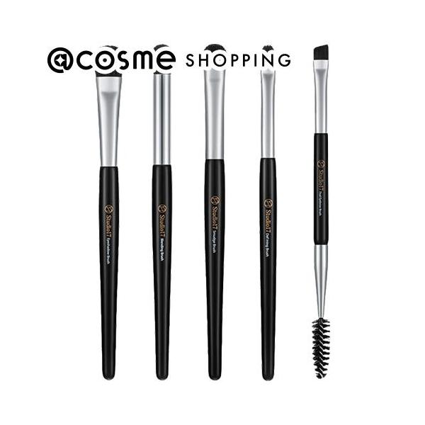 【セット内容】・アイシャドウベースブラシ　1本・ブレンディングブラシ　1本・スマッジブラシ　1本・ディファイニングブラシ　1本・アイブロウブラシ　1本全5種類のアイメイクブラシをまとめたブラシセット商品。手軽な持ち運びを考慮し、約13cmの...