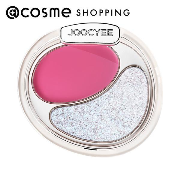 大胆ぬれツヤ×高発色。視線を奪うデュアルパレット。 とろけるチークと眩しく艶めくシャイニーな大粒ラメが肌になじみ、光を味方につけて、写真でも映える“きらめきフェイス“に。特別なデートやイベントで、いつもと違う私にスイッチON。D261　アメ...