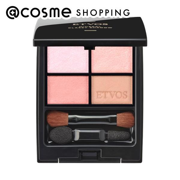 大人の目元を上品なツヤで彩る4色アイカラー。パウダーなのにしっとりと、やわらかにまぶたにフィットし、整肌成分※1や保湿成分※2配合で、デリケートな目元をすこやかに保ちます。クレンジングは不要でお湯と石けんで落とせます。ふんわりとやさしく溶け...