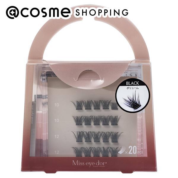 ワンタッチマツエク3つの特徴！■接着剤不要のワンタッチ装着。のり付きのため、専用の接着剤をつける手間なし！ツイーザーでつかんで、そのまま1秒で装着可能。まつ毛の下からつけることによって地まつ毛との馴染みがよく、自然な仕上がりに！■フリーデザ...