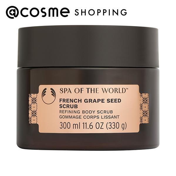 フレッシュでグリーンフルーティーな香りのザクザクとしたテクスチャーのシュガースクラブ*1が古い角質を除去し、肌をより滑らかな感触へと導きます。オーガニックシュガー*1とグレープシードパウダー*2が古い角質を取り除き、コミュニティフェアトレー...