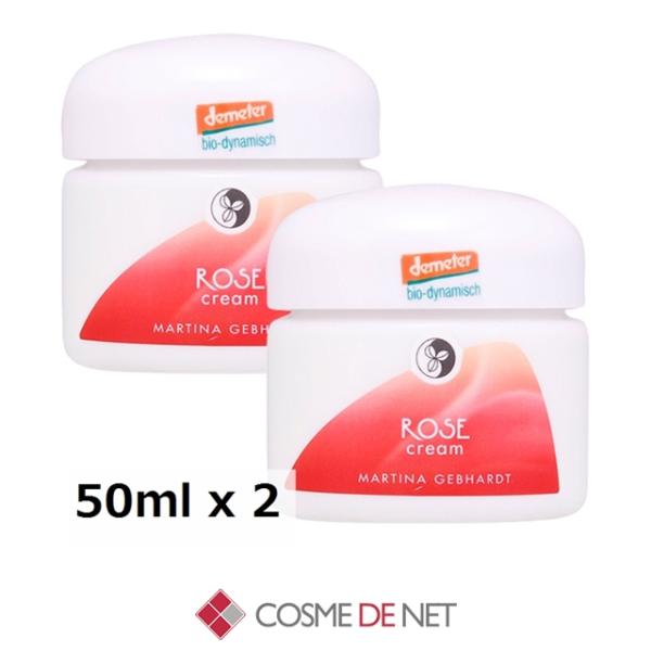 マルティナ ローズ クリーム 50ml 2個セットマルティナ ローズ クリームは、昼も夜もお使いいただけるクリームです。ローズの花のみをゆっくり抽出したローズ水を贅沢に使い、やさしく肌を守ります。肌のしなやかさ、弾力がよみがえります。【メイク】