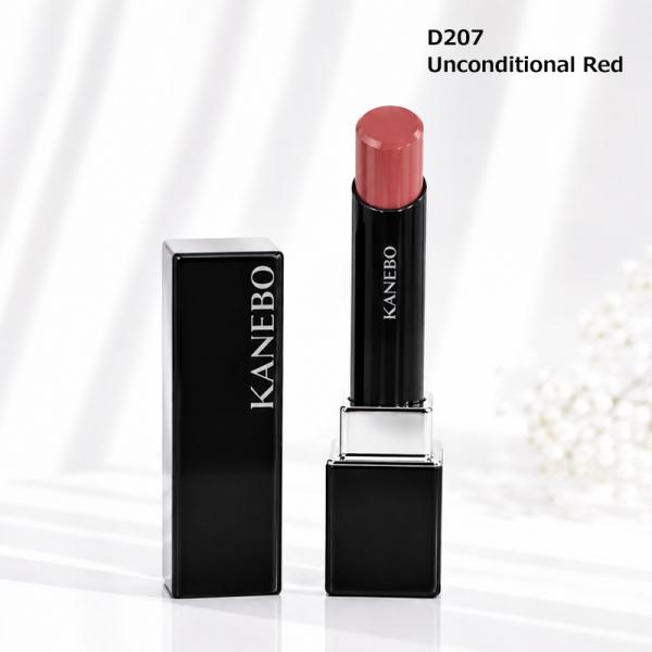 ブランド：KANEBO カネボウ商品名：ルージュスタードラマ #D207 Unconditional Red内容量：2.5g生産国：日本種類：口紅商品説明：印象的なレッド系カラーで、ツヤと色の存在感を楽しめる口紅。フィグ（イチジク）のような...