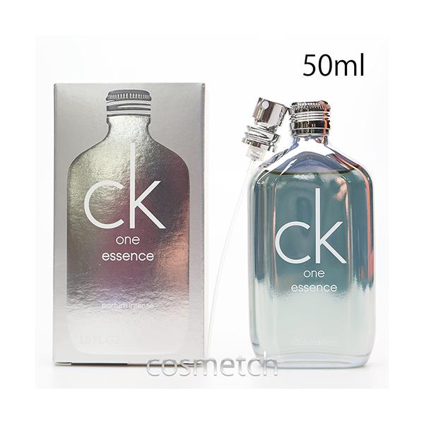 CK Oneの誕生30年を記念したフレグランス。オーガニックグリーンティーとイタリアンベルガモットがCK Oneのアイコニックなトップノートに爆発的なひねりを加えサンダルウッドの強く持続性のあるベースノートと特徴的なムスキーファセットが温か...