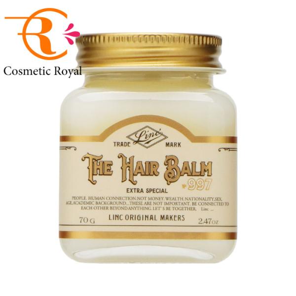 ＜ヘアワックス＞オリーブ油を主成分としたヘアスタイリング剤。オリーブ油含む8種の天然オイルが頭皮・毛髪にうるおいを与えてくれます。適量を手のひらの温度で温めると伸びがよくなり、髪のボリュームアップ・ダウンやまとめ髪など様々な用途でお使いいた...