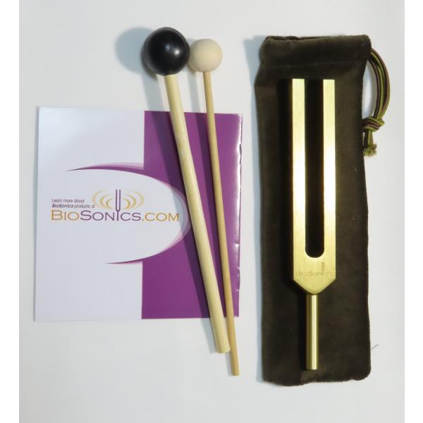 ヒーリングチューナーの世界最高峰ブランド、米国バイオソニック社に直接製作を依頼した【特注品】で、国内ではほとんど販売されていません。≪ゴールド≫は最も波動エネルギーの高い色とされ、その高貴な輝きはチューナー本来のもつパワーを最大限に発揮する...