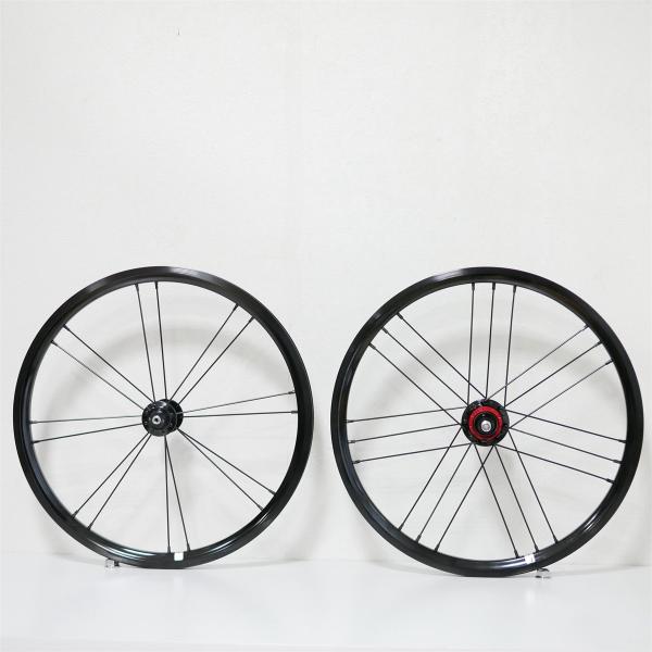 176G3春の訪れとともに、新作BROMPTON C LINE用外装2-7速用ホイールセットが登場しました。ハブボディ、フリーボディ、軸はすべてCNC加工で軽量化されています。フロント 375g、リア 535g（リムテープ込み）ブラックとシ...