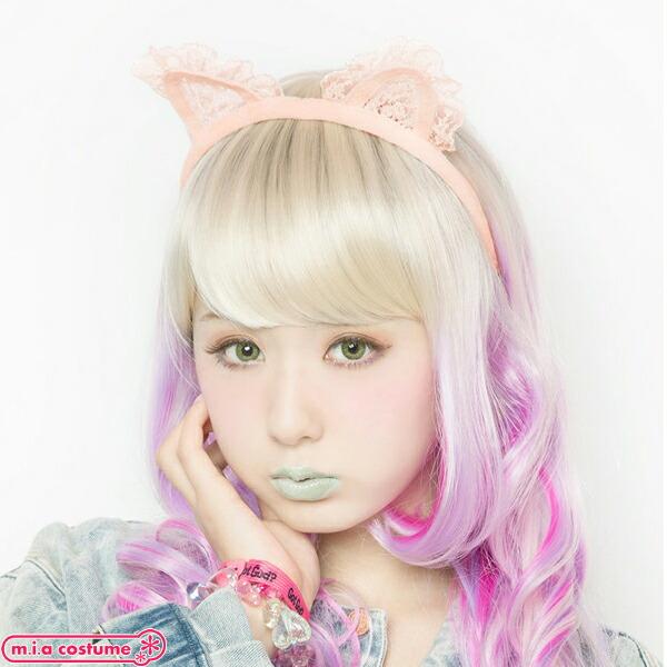 原宿系カリスマモデル"AMO"プロデュースブランドLunatic Lemony Lollipop繊細なレースがポイントの猫耳カチューシャに、新色が登場！淡いベビーピンクカラーがとってもキュートな印象にしてくれます?明るいカラーのウィッグと合...