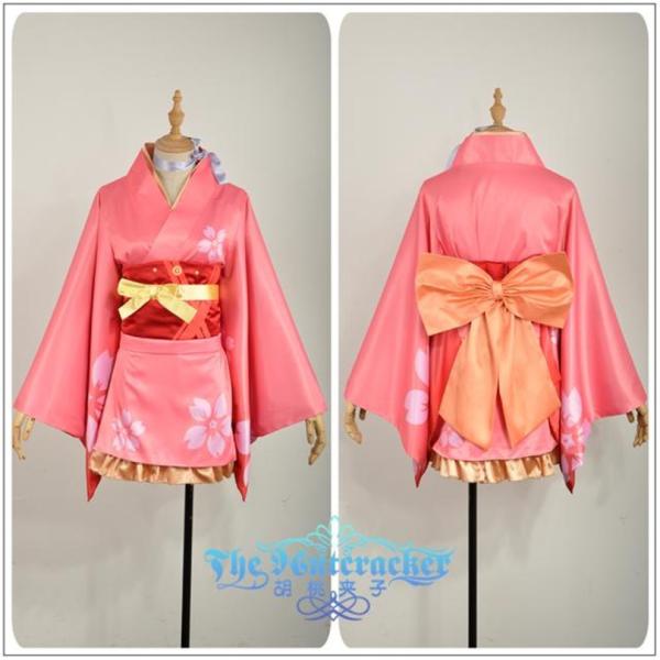 【商品状態】新品未使用品  【サ　イ　ズ】（ご注文後にサイズをご指定下さい）  【素　　　材】ポリエステル生地、綿など       【セット内容】和服、ウェストマークベルト、ネク飾り【備　　　考】