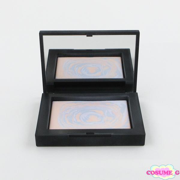 NARS ライトリフレクティング プリズマティックパウダー #03878 INTERSTELLAR C816状態：残量5〜6割程度のお品物になります。