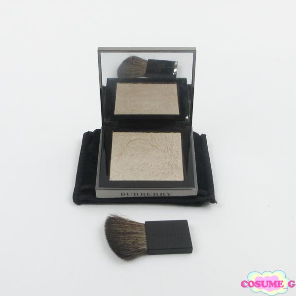 バーバリー SS2016ランウェイ ハイライティングパレット #02 NUDE GOLD 残量多 C522状態：残量9割程度のお品物になります。