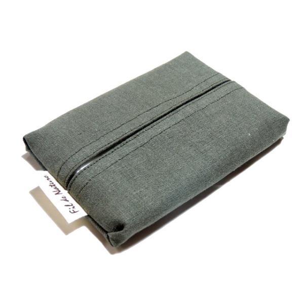cottonNINAの姉妹ブランド Fil de Natureの商品です。外出に必需品のポケットティッシュ。そんなポケットティッシュのケースをお洒落な綿麻の生地でつくりました。一般的な普通サイズのケースです。中身ポケットティッシュ付き。※こ...