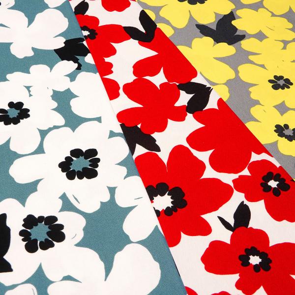 小さく可愛い北欧風のフラワープリント生地。150cm幅を生かして、エプロン、バッグをはじめ、カーテンなどインテリア、雑貨などにオススメです。お部屋の模様替えにベッドカバー・布団カバー・ソファーカバー・クッションカバー・テーブルクロスマルチカ...