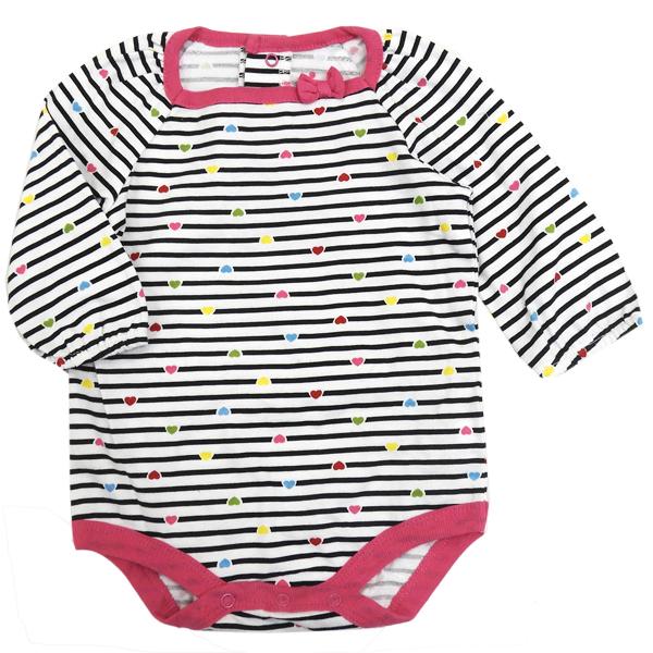 アメリカで買い付けたCIRCO長袖ロンパーススクエアネックにリボンがとっても可愛いデザインです。後ろネックフォック、おむつ替えフォック付き出産祝、プレゼントにもオススメです。(ラッピング対応はしておりません。)中国製■メール便(ポスト投函)...