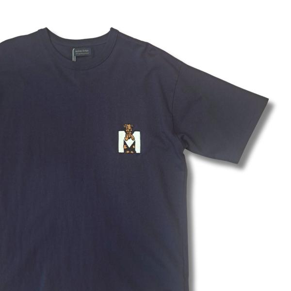 COLOR:ネイビーSIZE2(M〜L相当):着丈70cm 身幅54cm 肩幅51cm 袖丈23cm3(L~XL相当):着丈72cm 身幅56cm 肩幅53cm 袖丈24cmMATERIAL:本体 : 綿100%リブ : 綿95% / ポリ...