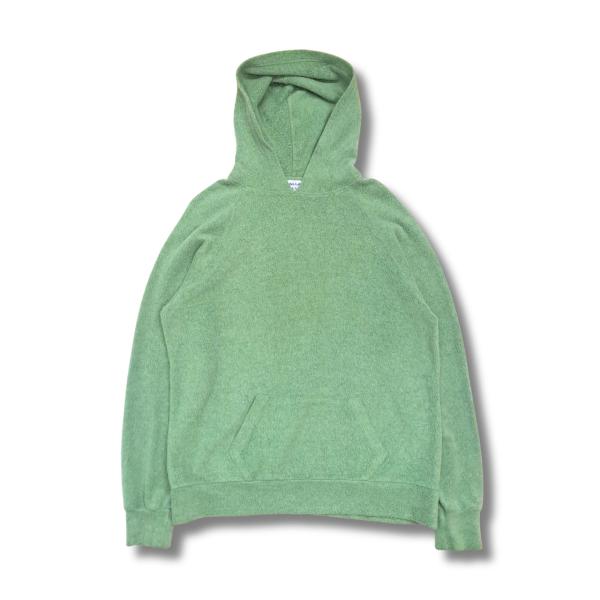 COLOR:グラスグリーンSIZE:M:着丈69cm 身幅55cm 裄丈83cmL:着丈71cm 身幅59cm 裄丈85cmXL:着丈73cm 身幅63cm 裄丈87cmトライブレンドと呼ばれるの米綿のスウェット生地を後染めしたプルオーバー...