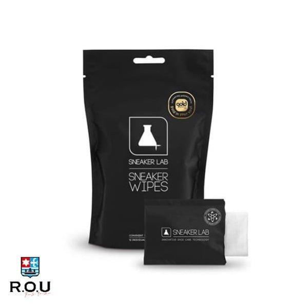 ■2012年に南アフリカ共和国で誕生した環境に優しいバイオテクノロジーを使ったプレミアムシューケアブランドです。自然界のバクテリアや酵素を原料としており、分子レベルで汚れや臭いに働きかけ、 その効果は長時間持続します。パッケージングもリサイ...