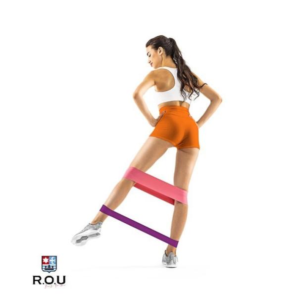 ■かさばらず持ち運びもラクラク■下半身を気軽に鍛えられます。■強度違いの2本組(ソフト/色:パープル、ハード/色:ピンク)■トレーニングブック付き【体感強度】ソフト:(約)3kgハード:(約)6kg【商品規格】ソフト本体サイズ:(約)50×...