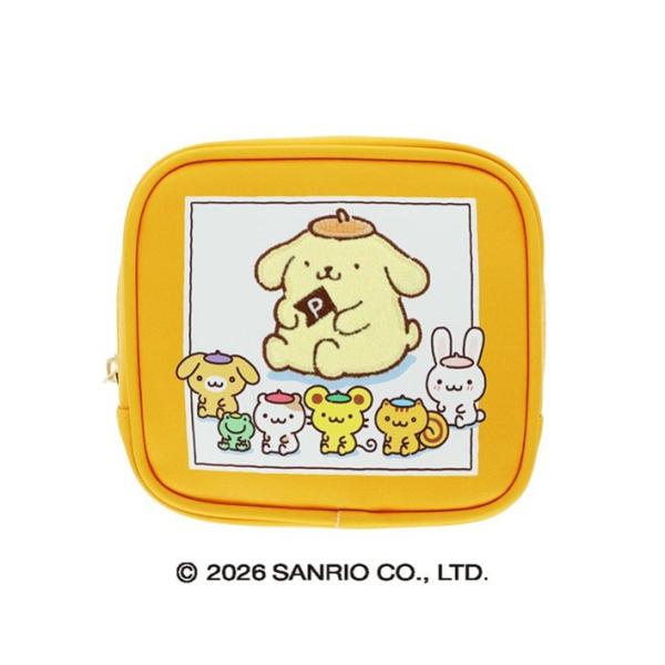 ■合成生地にふわふわアップリケが付いたスクエアポーチです ! 【商品規格】本体サイズ：(約)130×120×55mm【重量】45g[商品コード] 69956290[素材] 【材質】本体：ポリエステル【ご使用上の注意】●実際の商品に近い色で表...