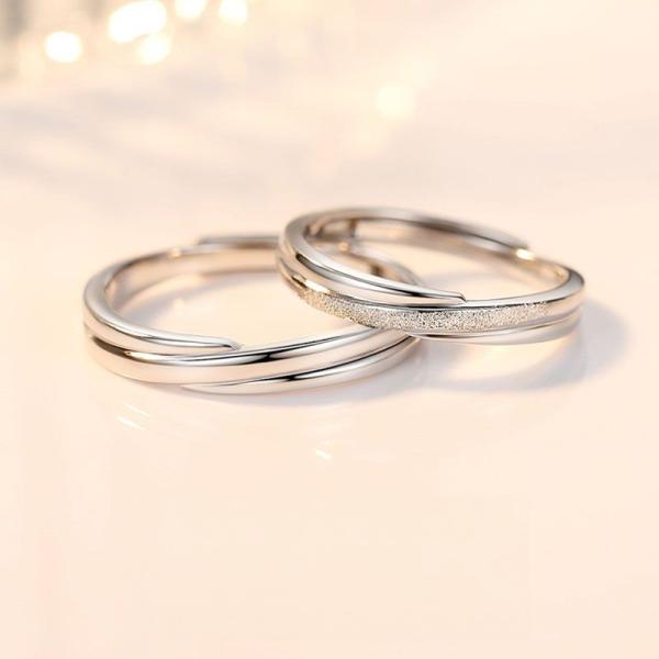 【 金属アレルギー対応 】素材には、金属アレルギー反応が出にくいS925（シルバーを採用）。※金属アレルギー反応を100%防ぐものではありません【 届いたらすぐにプレゼントできる 】届いたらすぐにプレゼントできるように付属品も充実。彼氏の誕...