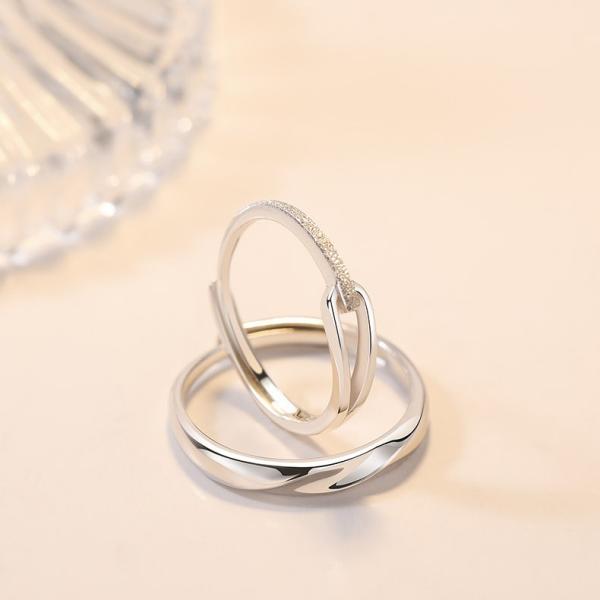 【 金属アレルギー対応 】素材には、金属アレルギー反応が出にくいS925（シルバーを採用）。※金属アレルギー反応を100%防ぐものではありません【 届いたらすぐにプレゼントできる 】届いたらすぐにプレゼントできるように付属品も充実。彼氏の誕...