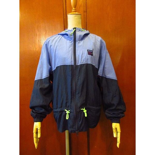 ◆サイズ◆表記・・・L身幅・・・約65.5cm裄丈・・・約87cm（首元中央からの計測です。）着丈・・・約60.5cm(計測箇所によって多少異なりますのでだいたいの目安としてお考えください。)◆状態◆特に目立ったダメージや汚れはありません。...