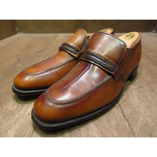 ◆サイズ◆表記・・・9 1/2 B実寸・・・約27cm前後（内側側面のトゥ〜ヒールを計測した長さで、足のサイズを表す物ではありません。）アウトソール・・・約30cm横幅・・・約9.2cm(計測箇所によって多少異なりますのでだいたいの目安とし...