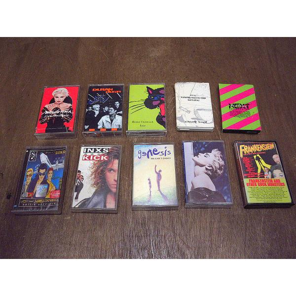 ◆状態◆視聴をしていない為ジャンク品になります。全体的に擦れや傷等があります。ダメージ、汚れが気になる方、神経質の方はご遠慮下さい。◆商品詳細◆(Artist) MADONNA(Title) YOU CAN DANCE(Artist) DU...