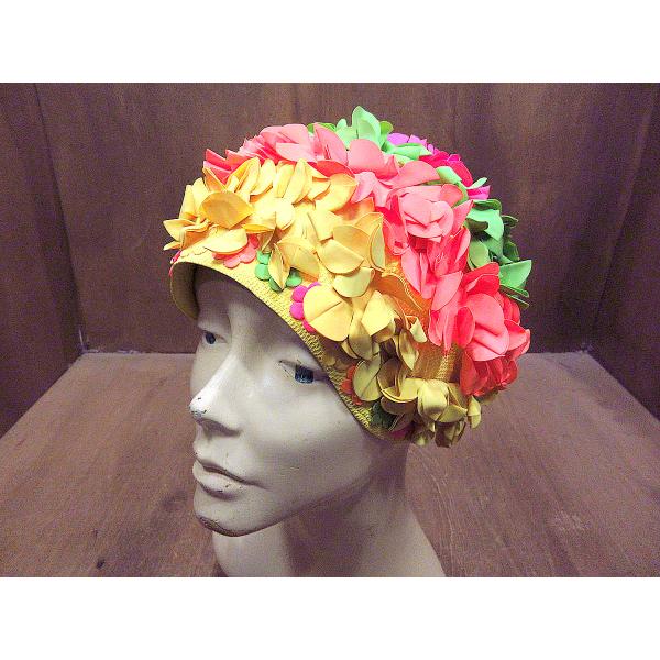 ◆サイズ◆頭周り・・・約56cm前後（写真のマネキンの頭周りは約52cm程です。）(計測箇所によって多少異なりますのでだいたいの目安としてお考えください。)汚れが点々とあります。ダメージ、汚れが気になる方、神経質の方はご遠慮下さい。◆商品詳...