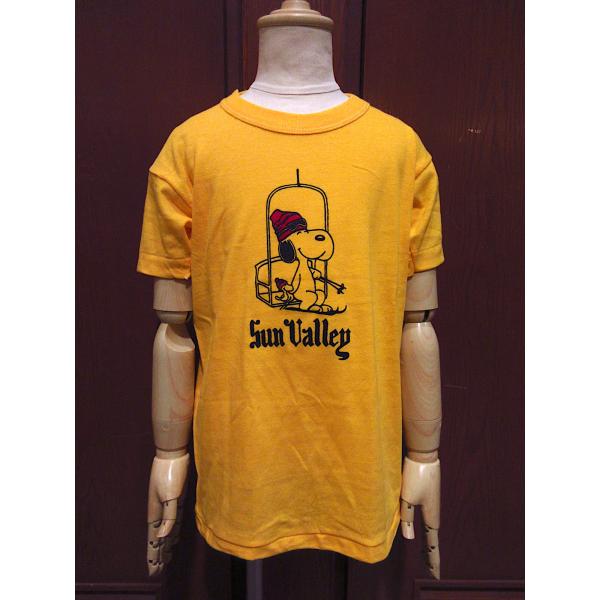 ◆商品名◆1970's DEADSTOCK キッズ SNOOPY Sun Valley Tシャツ 黄 size M(10-12)◆サイズ◆マネキンサイズ：5号表記：M 10-12肩幅：約32cm身幅：約36cm袖丈：約12cm着丈：約46c...