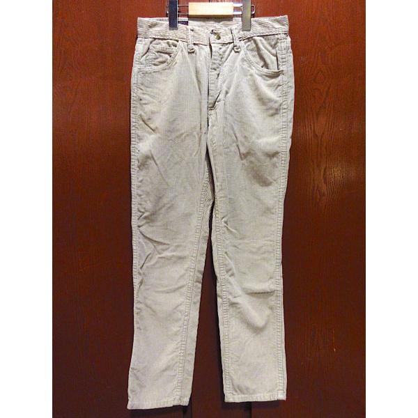 ◆商品名◆1960's Lee Leans キッズ コーデュロイ ストレートパンツ ベージュ 実寸W65cm◆サイズ◆ウエスト：約65cmわたり幅：約27cm裾幅：約15cm股上：約24cm股下：約65cm着丈：約88cm※計測箇所によって...