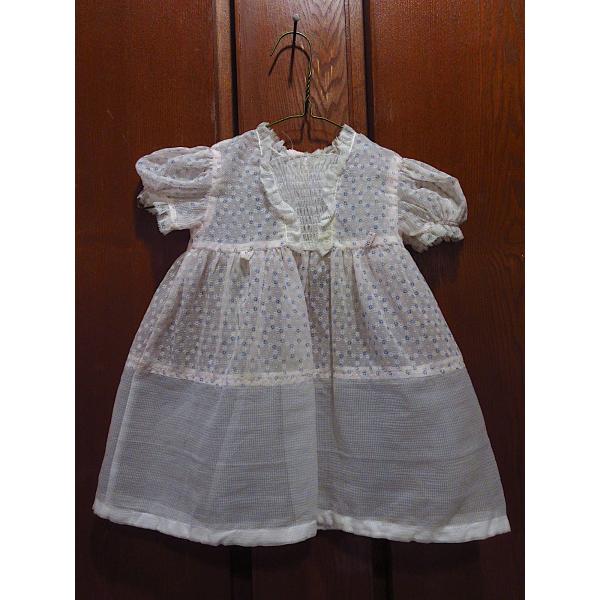 ◆商品名◆~1950's nannette キッズ シースルー 花柄 半袖ワンピース size 12MO◆サイズ◆表記：12 MO肩幅：約22cm身幅：約25cm袖丈：約11cm着丈：約42cm※計測箇所によって多少異なりますのでだいたいの...