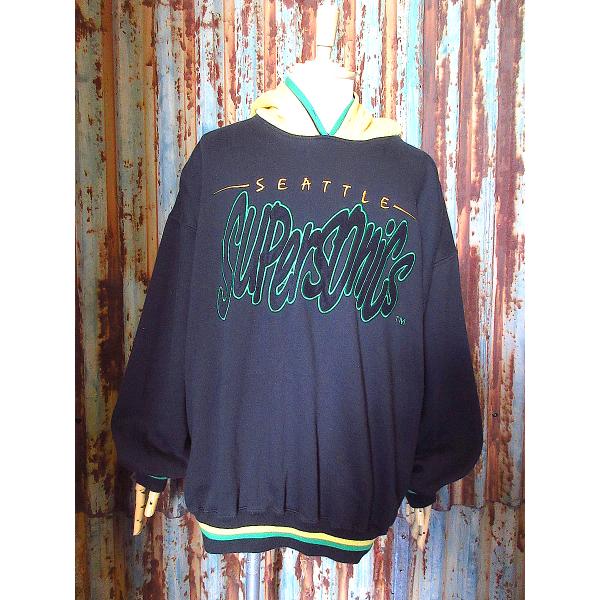 ◆商品名◆1990’s STARTER SEATTLE SUPERSONICS スウェットパーカ size XL ◆サイズ◆表記：XL肩幅：約70cm身幅：約68cm袖丈：約56cm着丈：約67cm※計測箇所によって多少異なりますのでだいた...