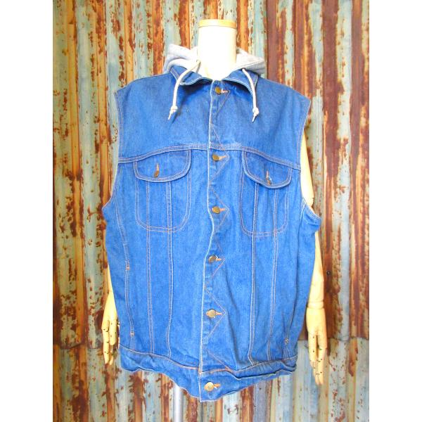 ◆商品名◆1990’s new crew フード付きデニムベスト size L◆サイズ◆表記：L肩幅：約49cm身幅：約60cm着丈：約70cm※計測箇所によって多少異なりますのでだいたいの目安としてお考えください。◆状態◆フードに多少の毛...