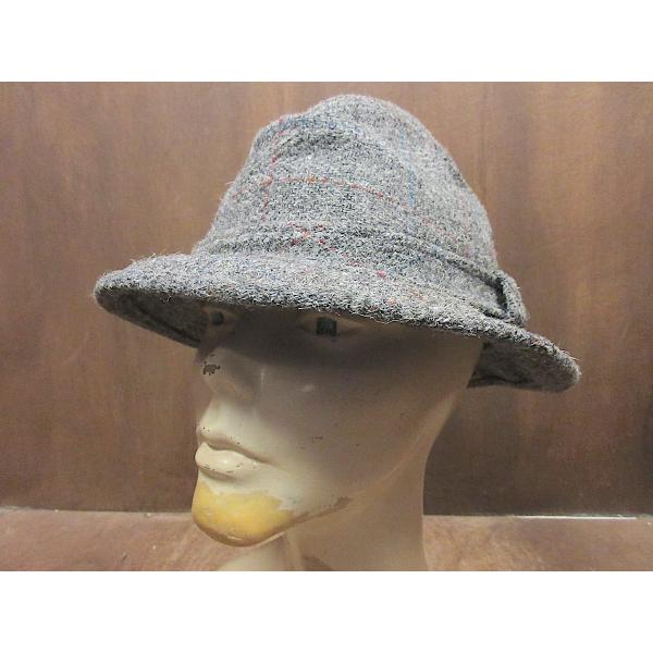 ◆商品名◆DEADSTOCK WHITEHALL ツイードハット size 7◆サイズ◆表記：7頭周り：約55cm前後（写真のマネキンの頭周りは約52cm程です。)ブリム幅：約4.5cmクラウン高さ：約12cm※計測箇所によって多少異なりま...