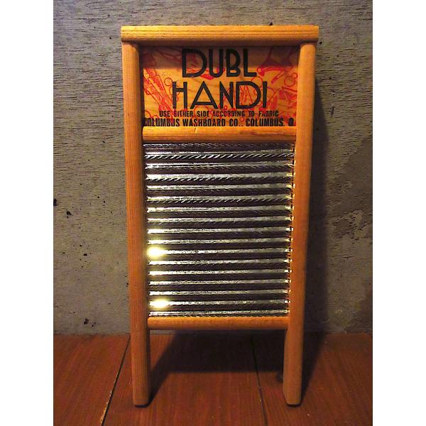 ◆商品名◆Columbus Washboard Co.ウォッシュボード◆サイズ◆縦：約45.5cm横：約22cm厚み：約3cm※計測箇所によって多少異なりますのでだいたいの目安としてお考えください。◆状態◆金具にくすみや軽い錆あり、点々と汚...