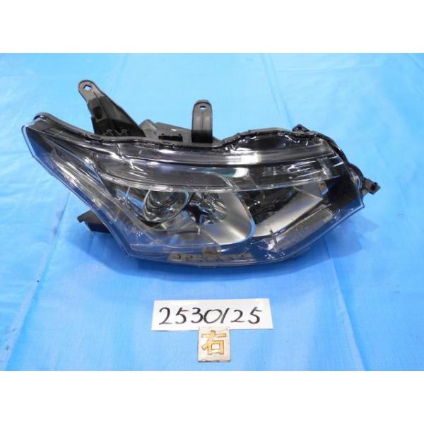 **** 商品説明を必ずご確認ください ****部品管理番号：000253012510800メーカー純正品番：8301C206部品名：右ヘッドランプASSY部品区分：リサイクル品管理品番：304044車名：アウトランダー車両タイプ名：5DJ...