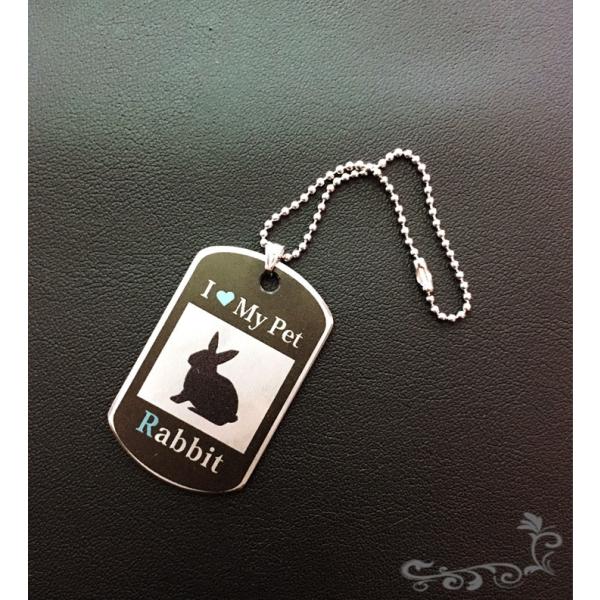 実際にペットを飼っている方のための「意味を伝えるアクセサリ」として作成しました。リュックや鍵など日常のファッションにワンポイントとしてお使いくださいませ。（もちろん飼い主様だけでなく、ペットお出かけキャリーケースの柵などに付けて使っていただ...