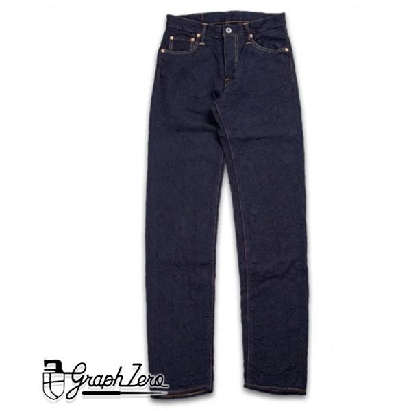 ストレートタイプで裾に向けてテーパードの効いた、きれいめなシルエットです。ファスナーフライでユニバーサルの刻印入りです。【対象】大人 男性 女性 メンズ レディース ユニセックス 男女兼用 20代 30代 40代 50代 60代【サイズ】2...