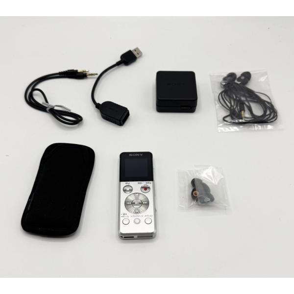 【除菌済】【付属品】本体。ケース、イヤホン、アダプター、USBケーブル、予備イヤホンのみの出品です。【商品の状態】中古品に伴う多少の使用感はありますが、全体的に良好な状態です。【送料無料・発送】ご注文が確認出来次第、弊社倉庫より迅速に発送致...